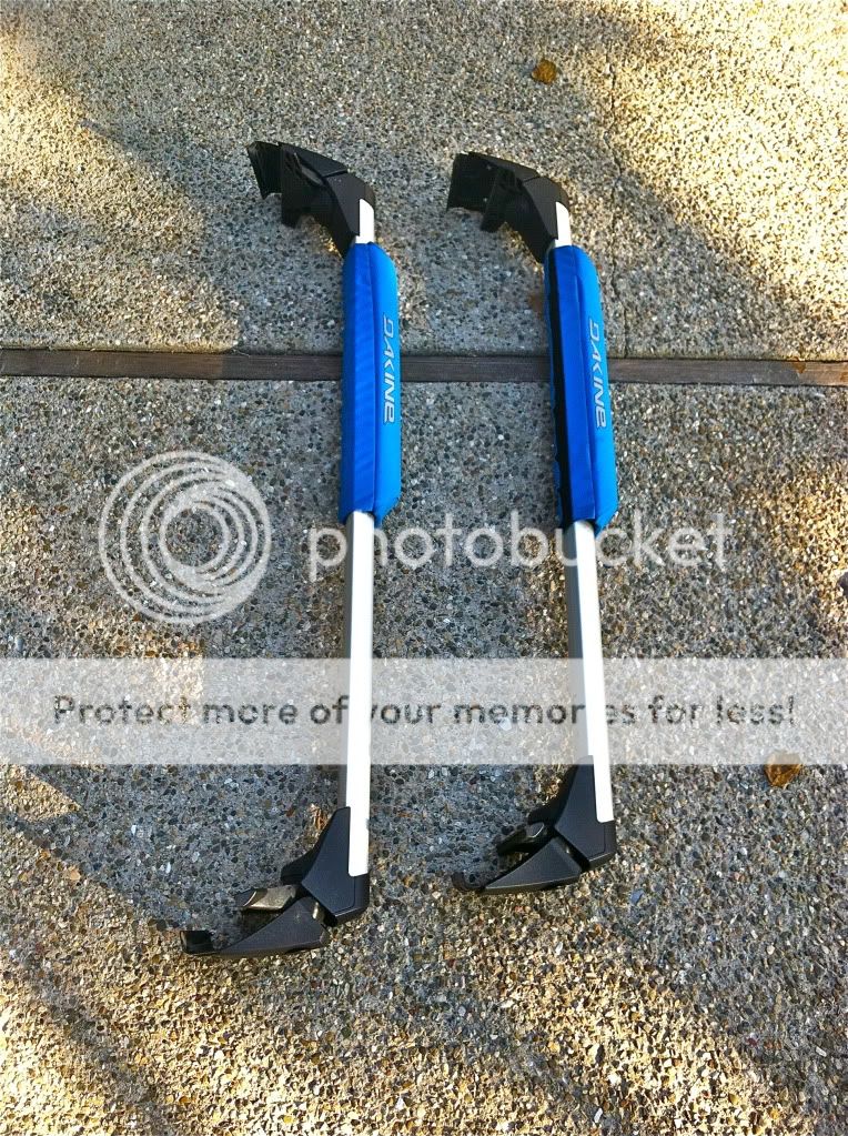 R32 Partout! - Nuespeed, badgless grill, roof racks, Intake & more ...